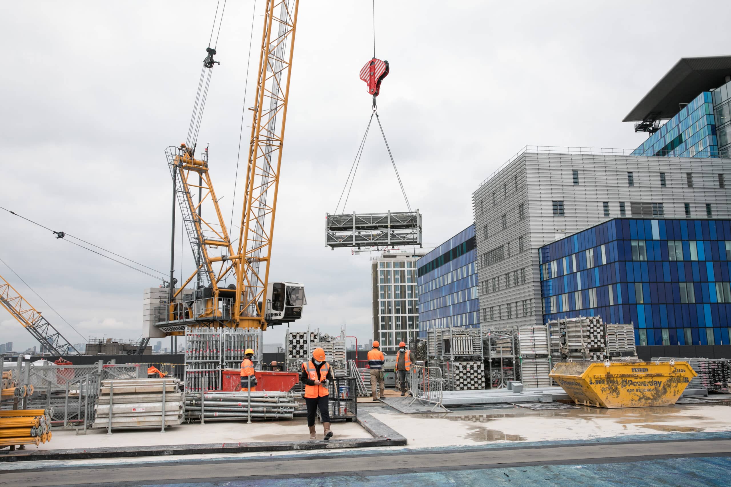 New Town Hall in Tower Hamlets reaches ‘topping out’ milestone ...