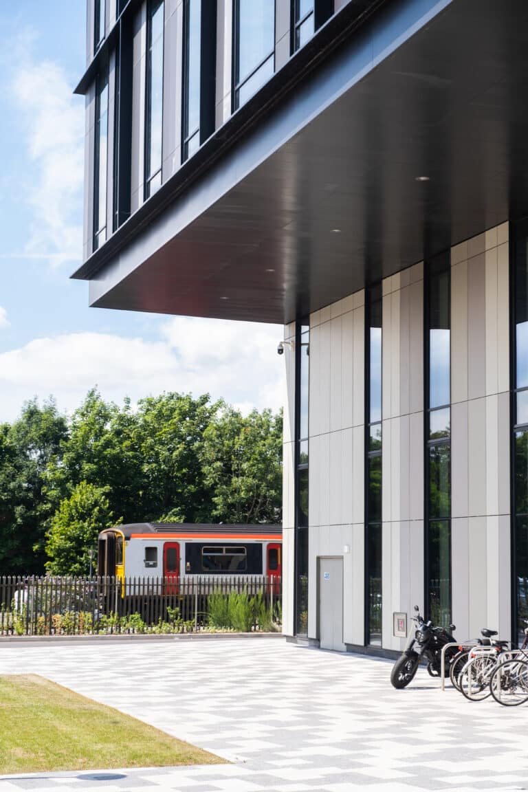 sbarc & TRH at Cardiff's Innovation Campus - Bouygues UK