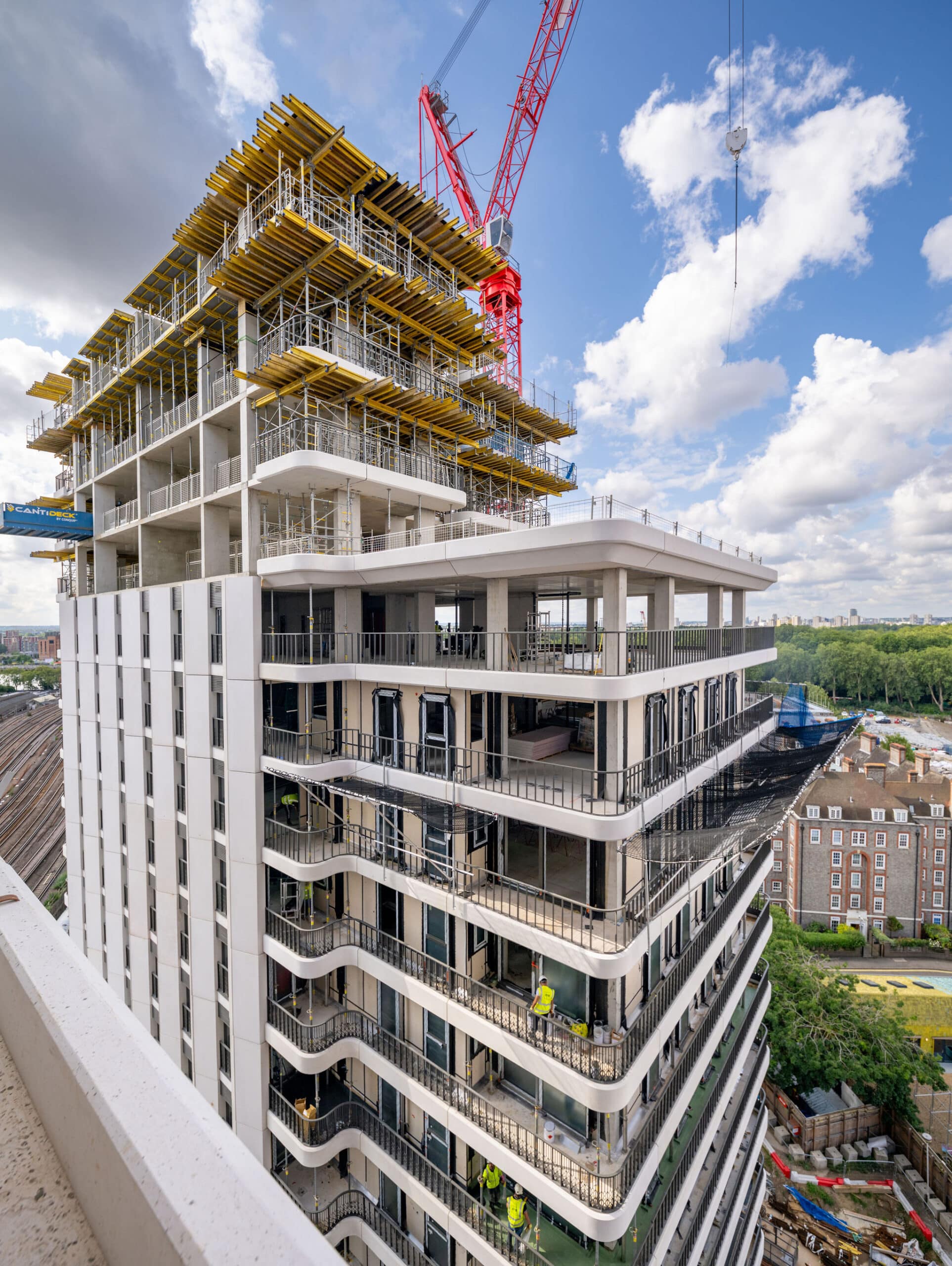 Ebury Bridge Estate Scores Full Marks in CCS Assessment - Bouygues UK