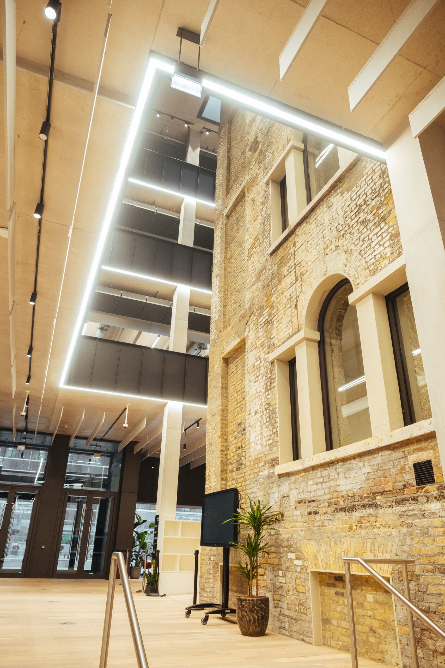 Offices and Commercial - Bouygues UK