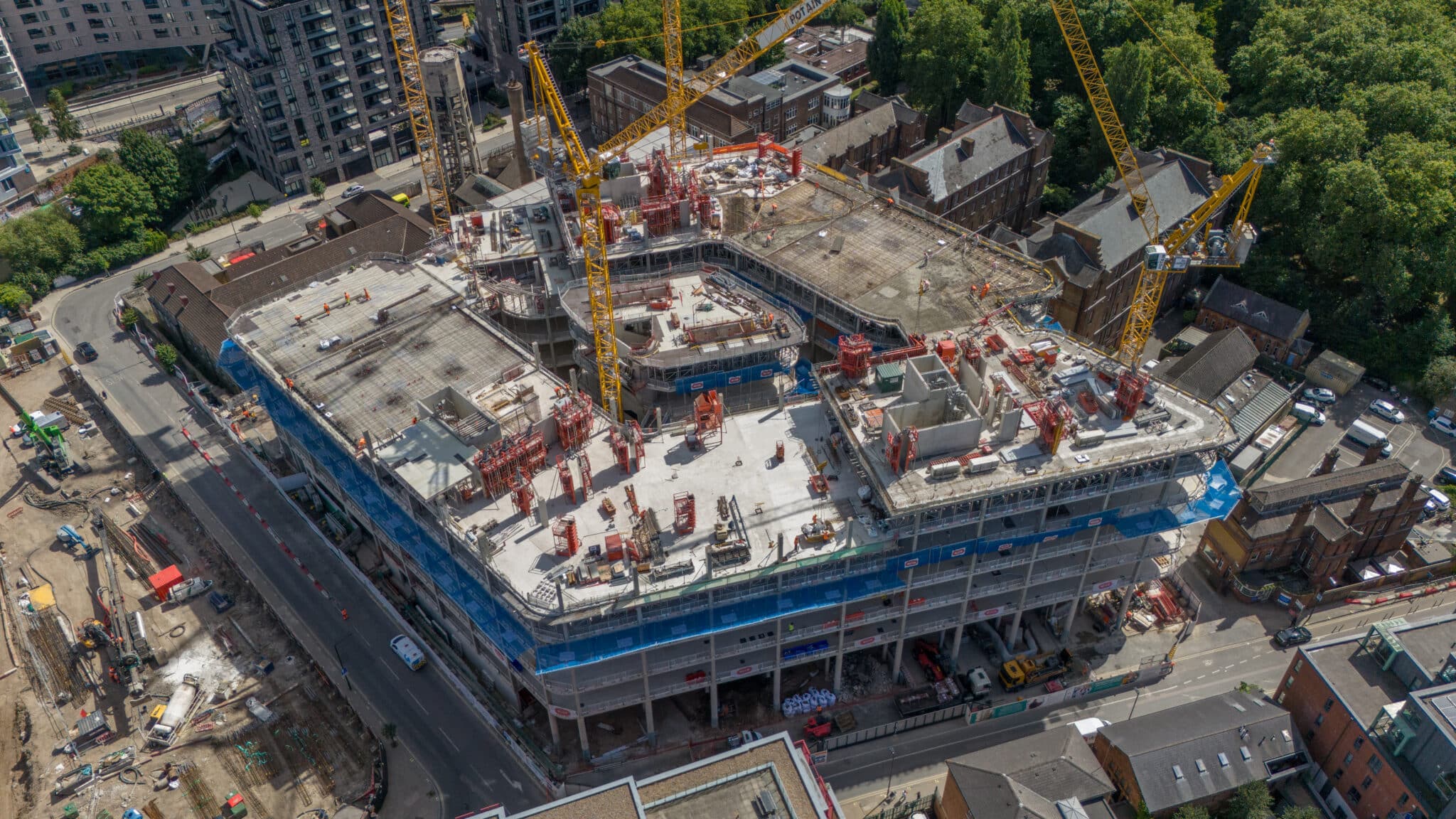 Towards Net Zero: Designing Sustainable Hospitals for a Greener Future ...